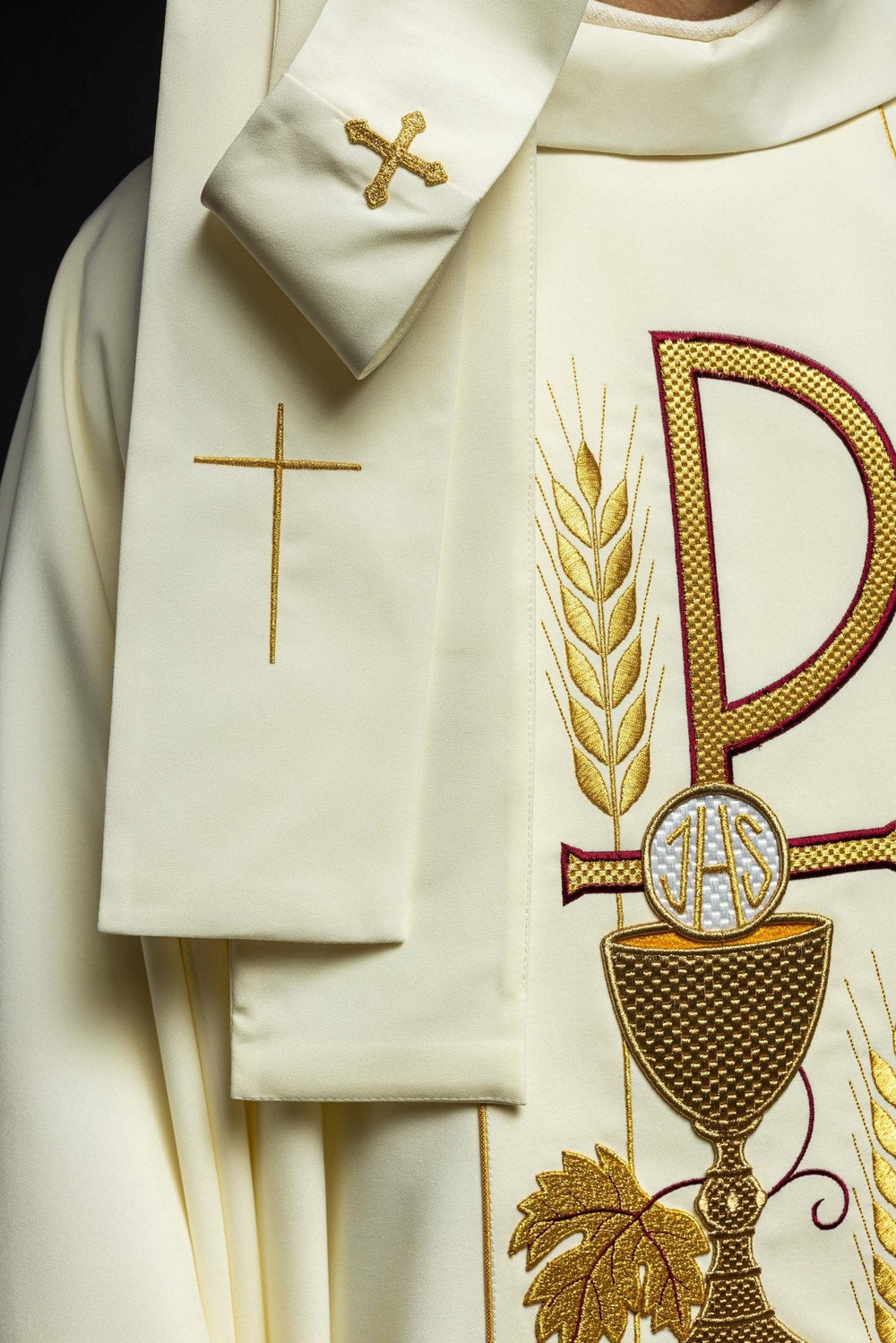 Chasuble IHS Chalice Ecru