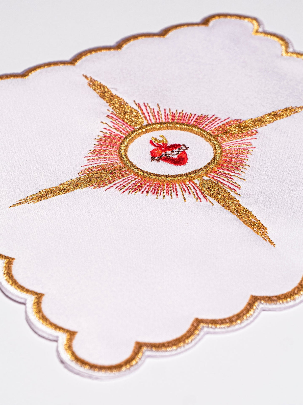 Embroidered pall with the symbol of the Sacred Heart of Jesus